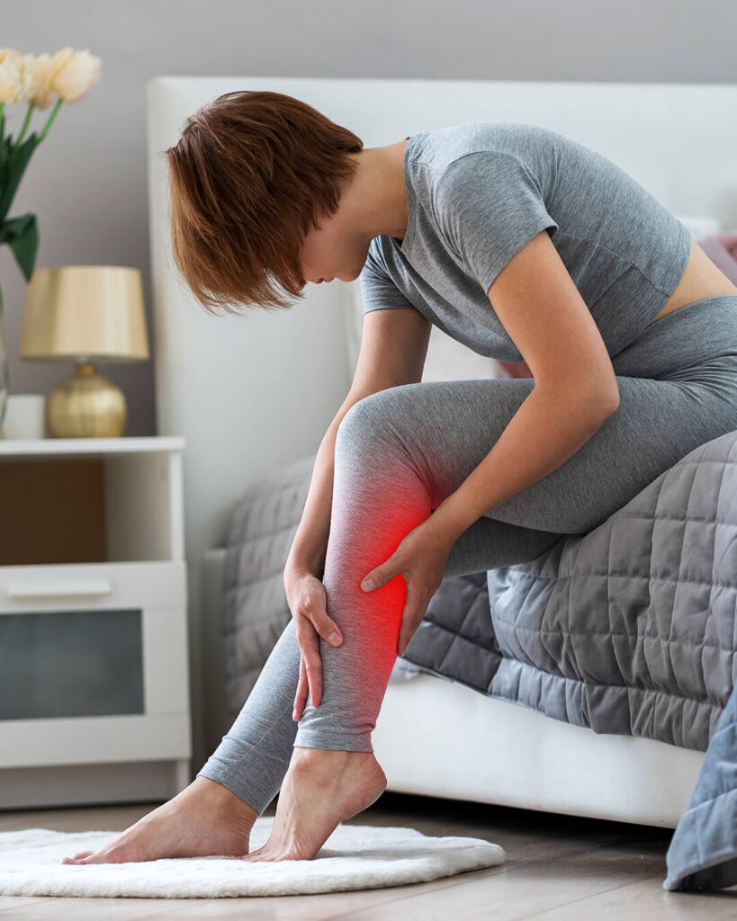 Radiating Leg Pain (Radiculopathy): Tips for Managing at Home & When to ...